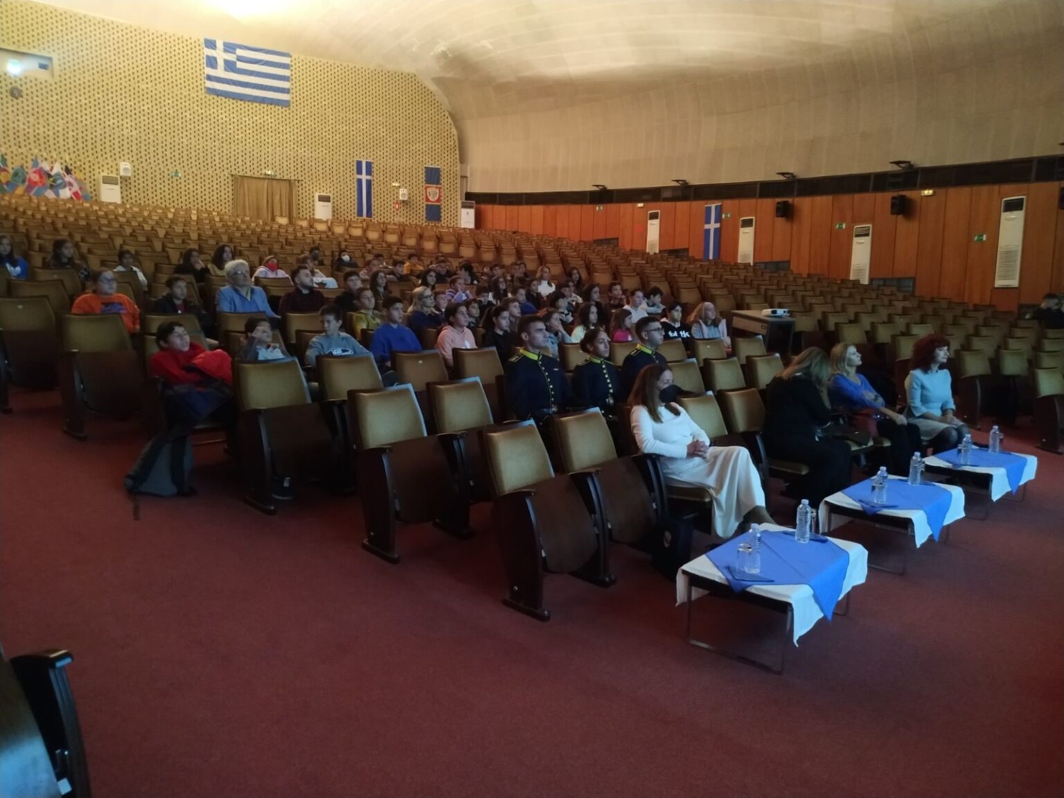 Επίσκεψη στην ΣΣΕ του 1ου – 2ου Δημοτικού Βάρης και 1ου Δημοτικού ...